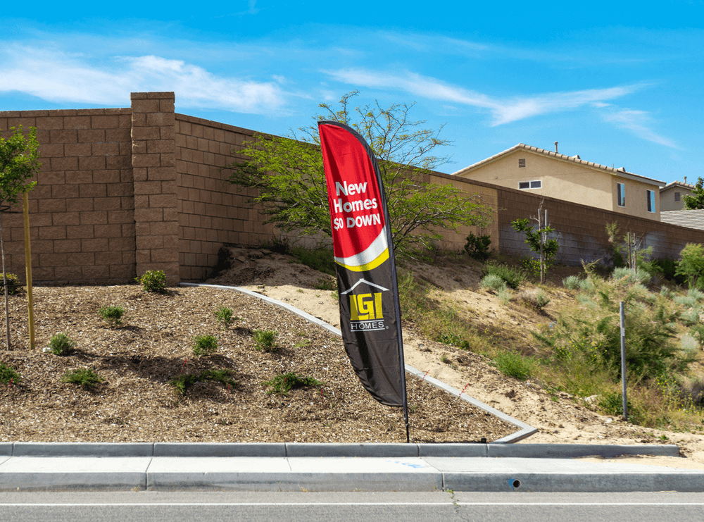 From Events to Storefronts: Why Feather Flags Catch Attention – Signwaves